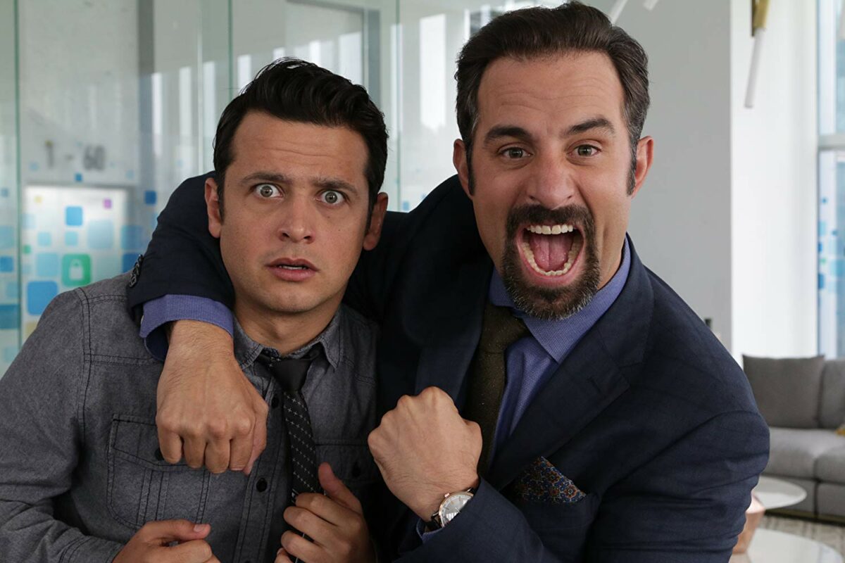 Rebelión de los Godinez: La Reseña Cinergetica • Cinergetica